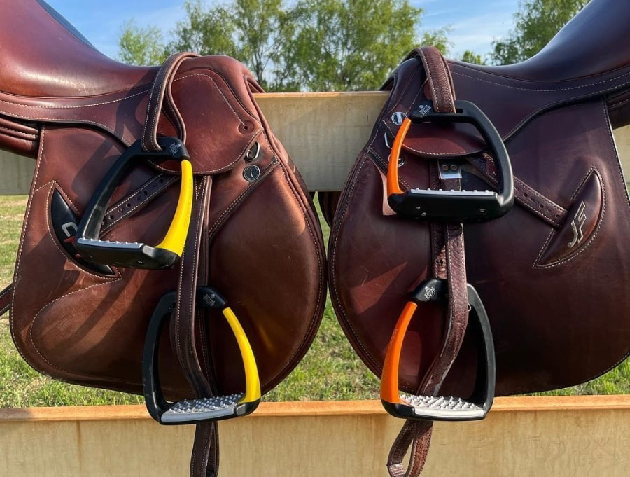 Royal Rider made in Italy | Staffe di sicurezza equitazione per cavallo. Safe stirrups, safety ...